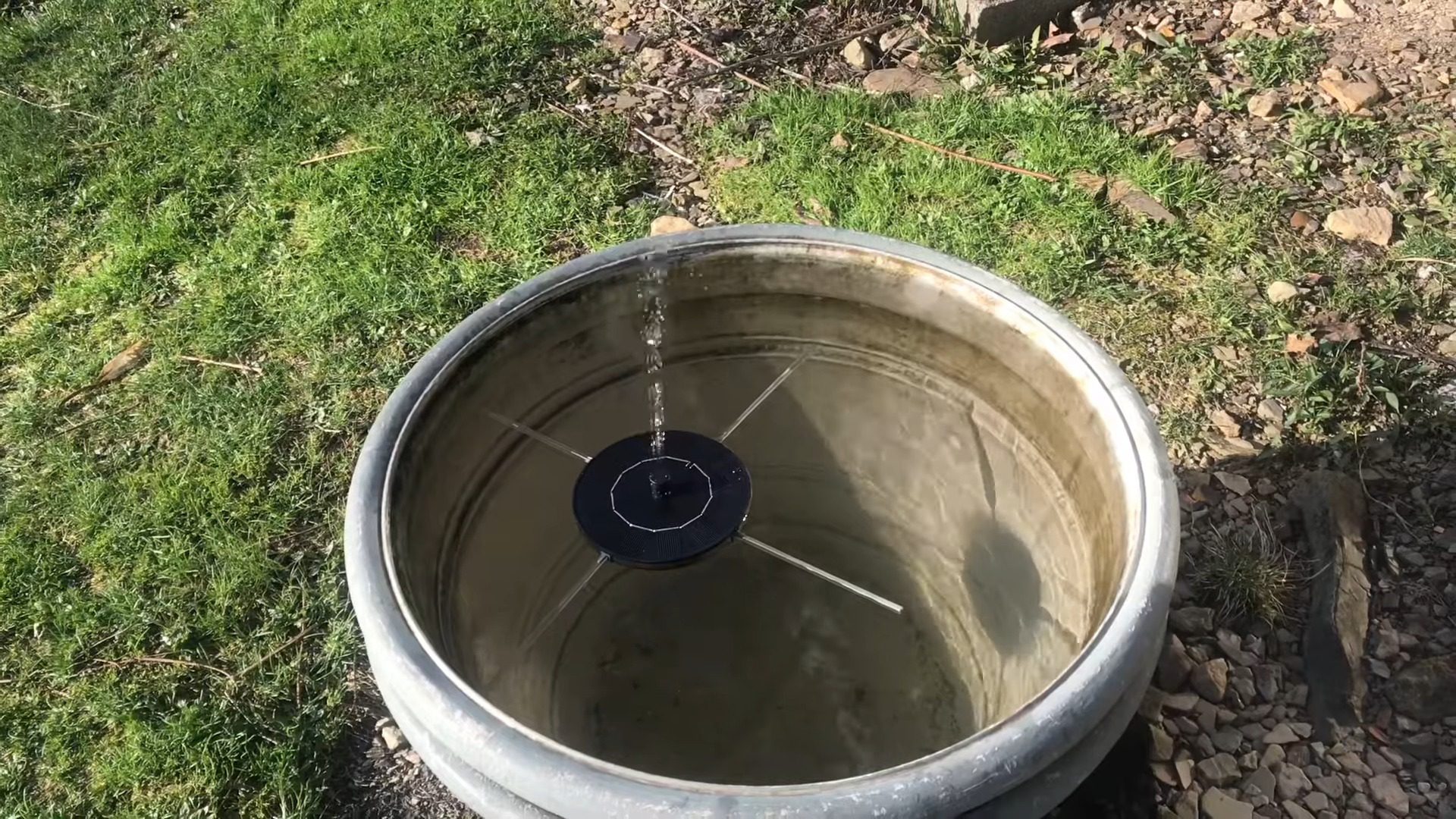 13 Best Solar Powered Water Pumps 2023 - Eco-Friendly Backyard